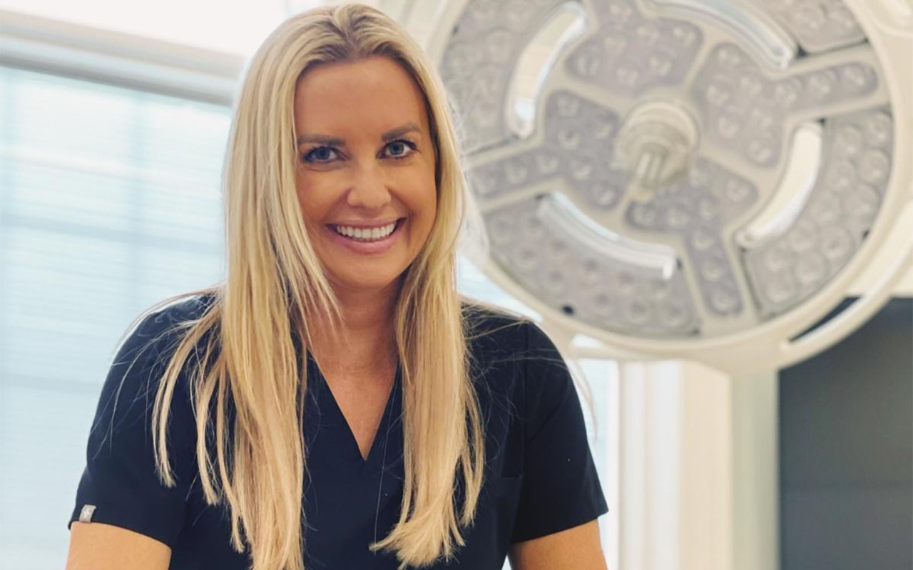 A Plastic Surgeon Must Commit to Helping Patients Feel Comfortable in ...