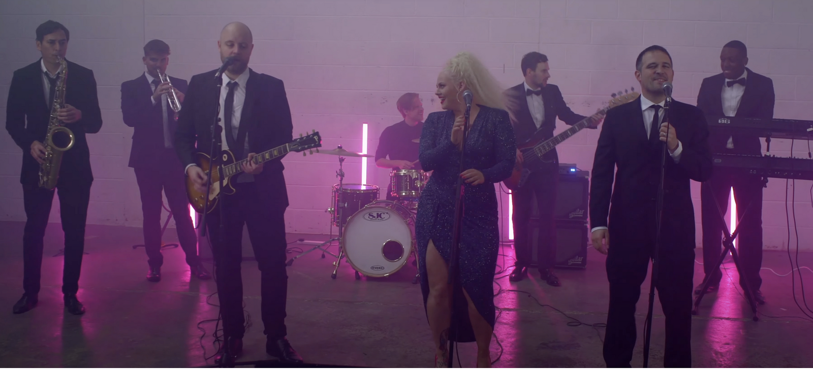 The Right Tune: How to Choose the Perfect Band for Your Wedding ...
